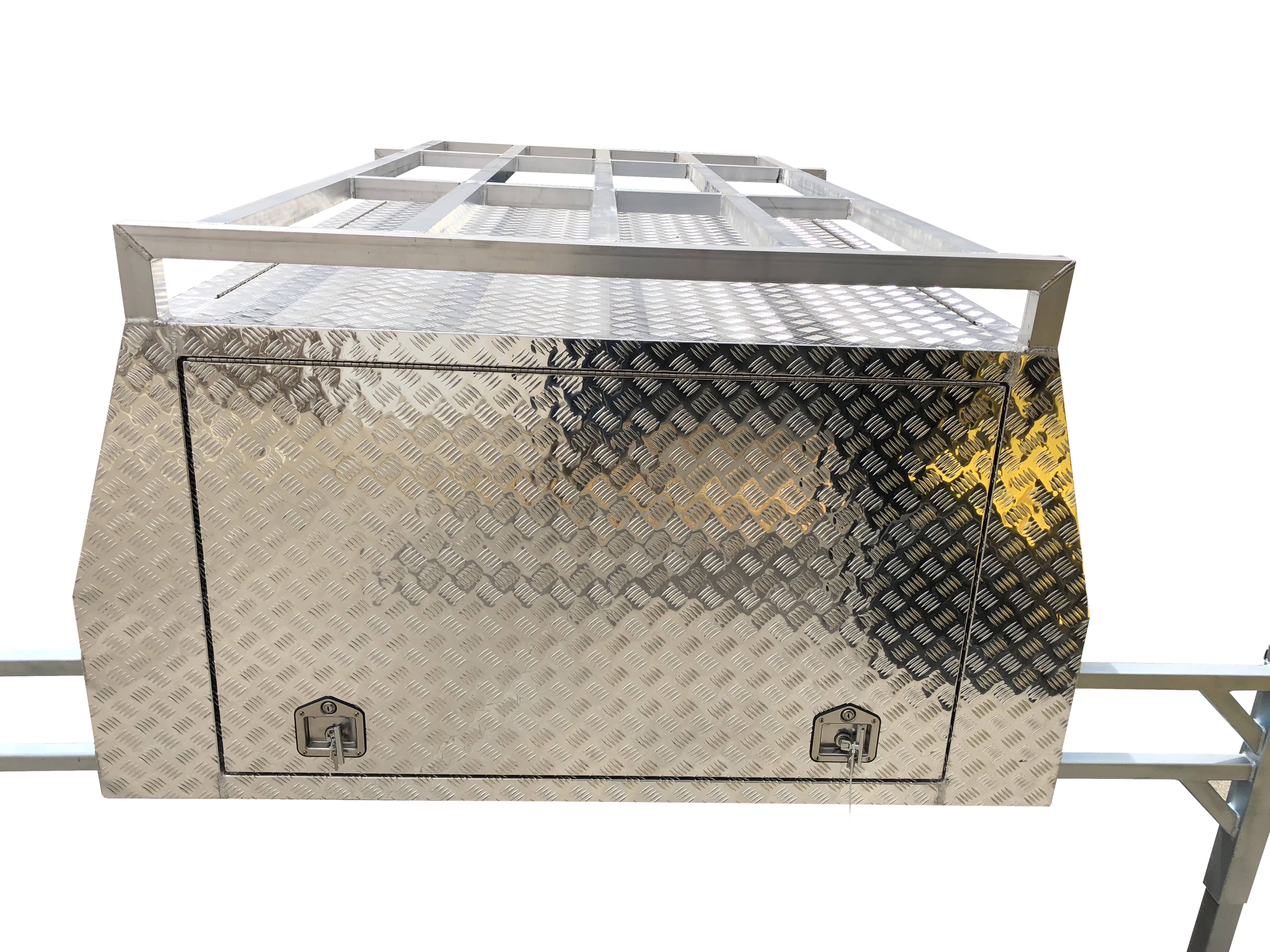 Checker Plate Design & 2.6m Long Full Tradesman Rack - The Galvanised ...